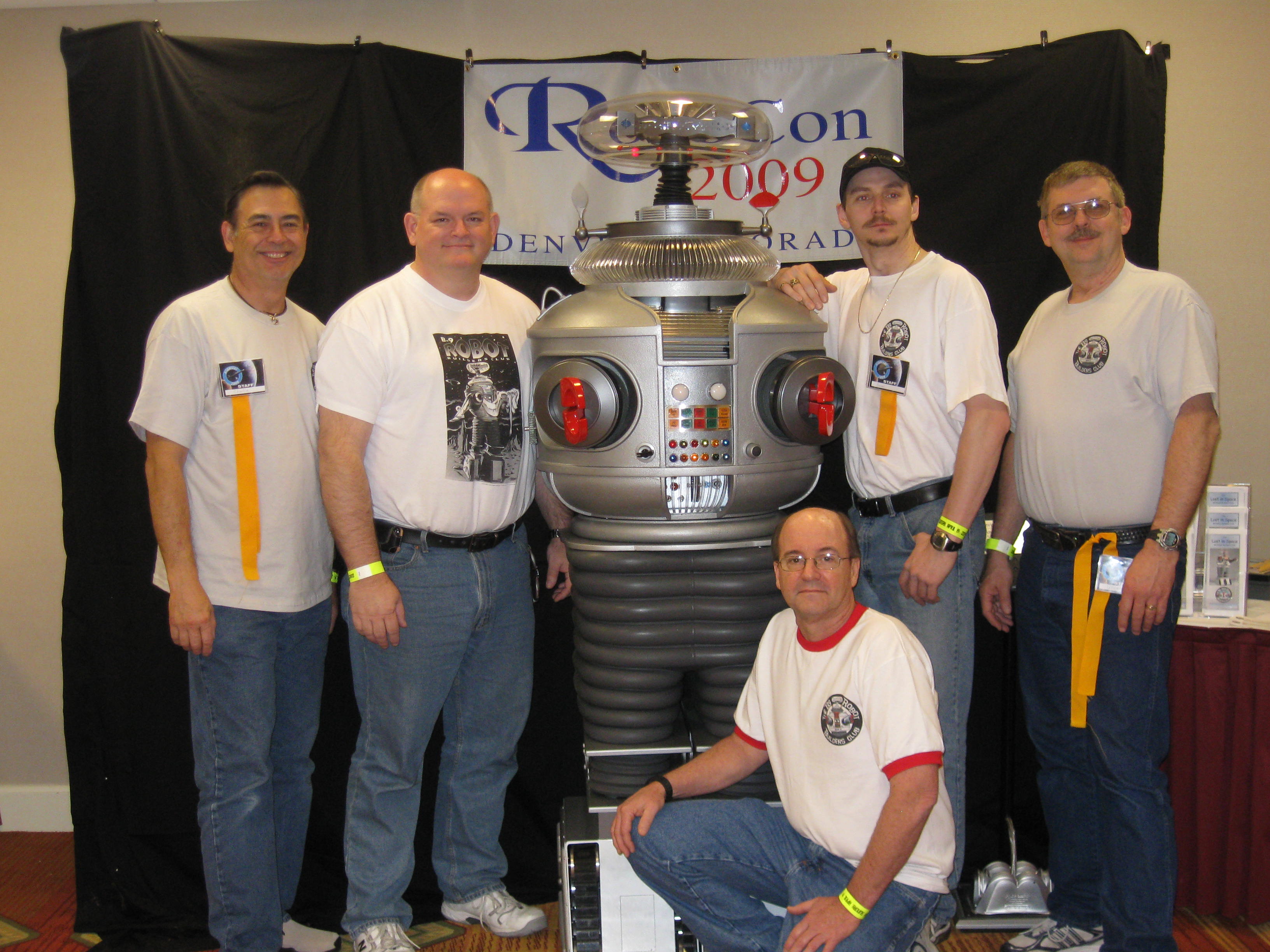 The B9 Robot Builders Club