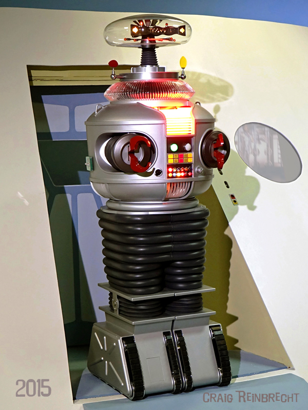 The B9 Robot Builders Club